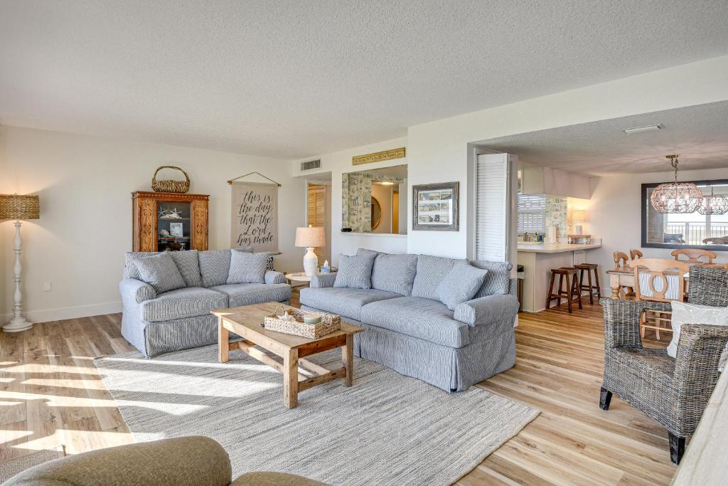 Beachfront Condo with Pool Access in Ponce Inlet, Ponce Inlet (updated ...