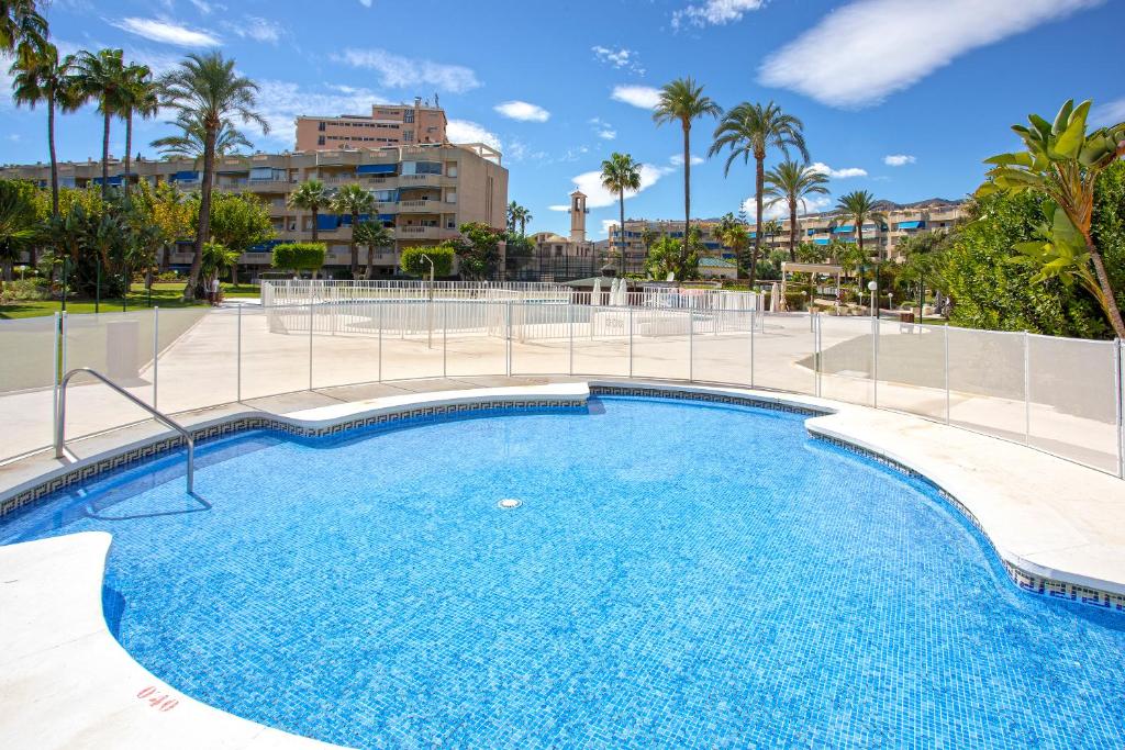 Sunstay Costa Lago Flat III Torremolinos, Torremolinos (updated prices ...