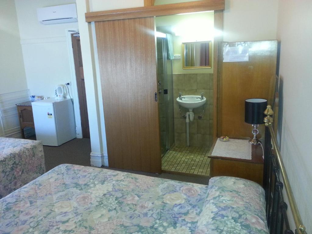 Sonbern Lodge Motel, Wallaroo (updated prices 2025)