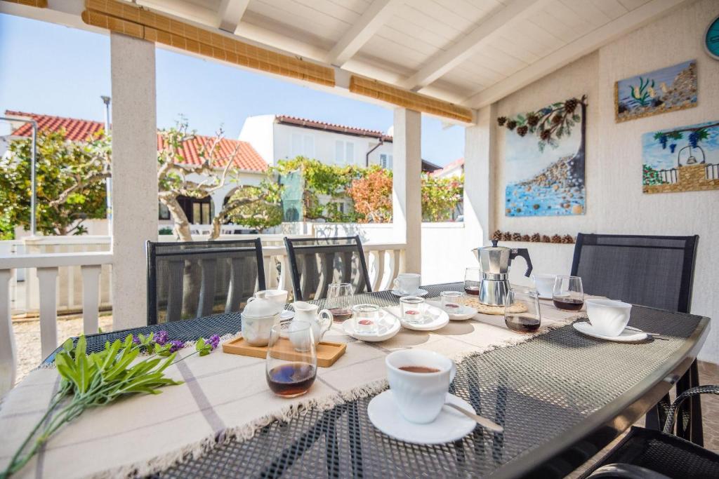 Apartments Poslon, Vir (tarifs actualisés, 2025)