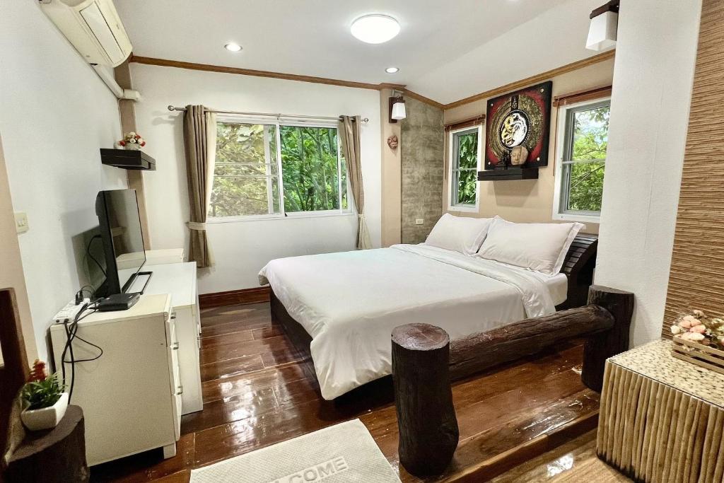 The Cascade - Mae Taeng Waterfall Bungalows, Ban Mae Ta Man (1 ...