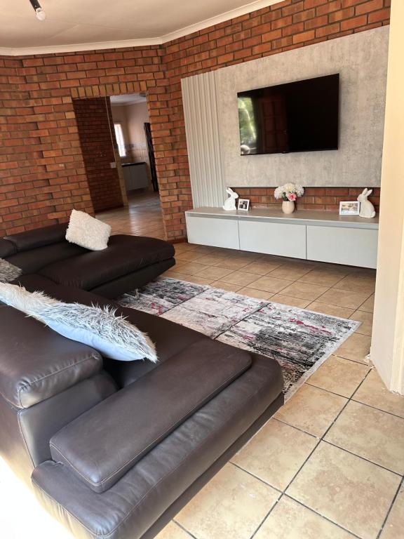 Cebos oasis, Mataffin (updated prices 2026)