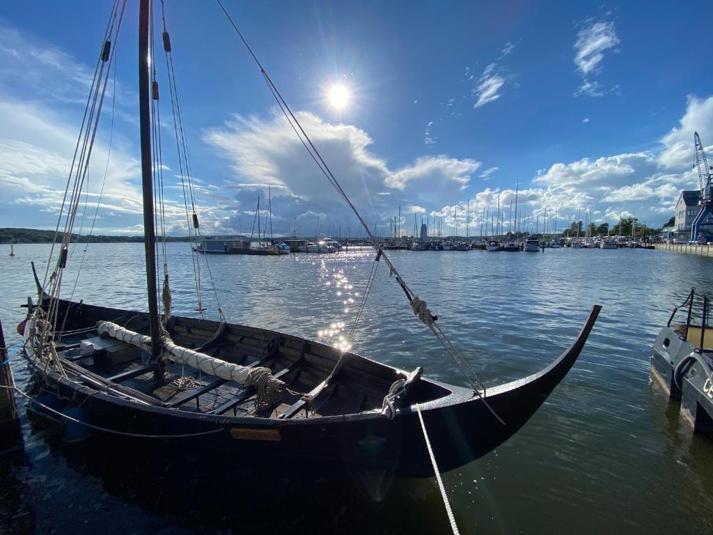 Fjord-Koje 8, Schleswig (updated prices 2025)