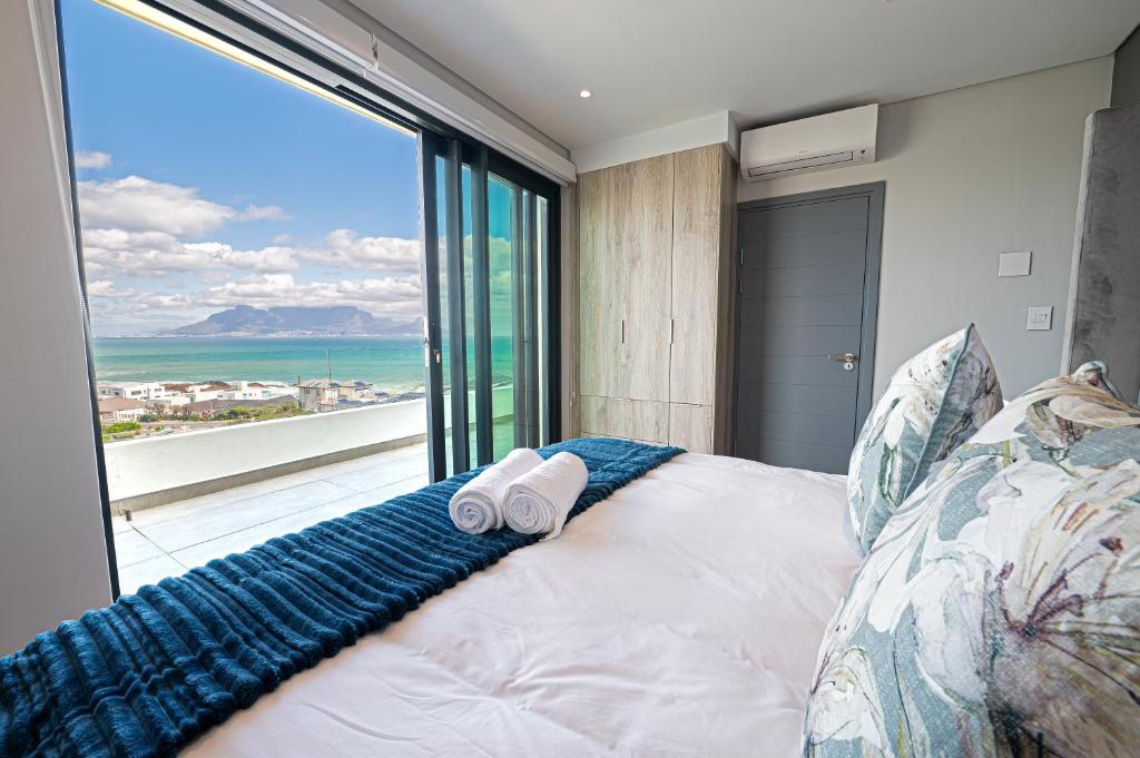 Luxury Beachfront Penthouse in Blouberg- 402 Azul, Kapsztad (aktualne ...