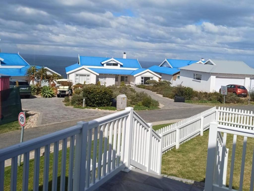 Pinnacle Point Units, DʼAlmeida (updated prices 2026)