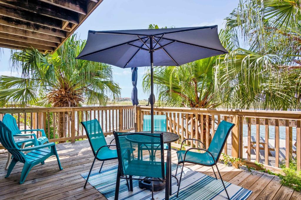 Upscale Waterfront- Private Patio Fish Pier, Padre Island (precios ...