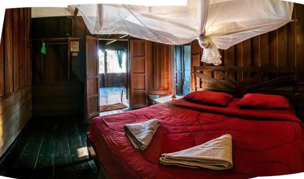 Pomelo Eatery and Riverside Suites - Savor Local Flavors, Relax in ...