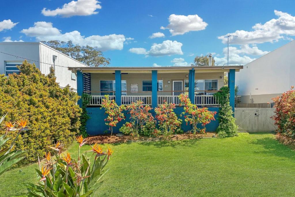 Jacs Joint by Experience Jervis Bay, Vincentia (updated prices 2026)