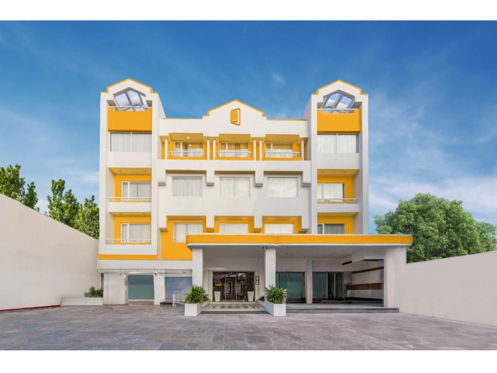Bloom Hotel - Katra, Katra (updated prices 2026)