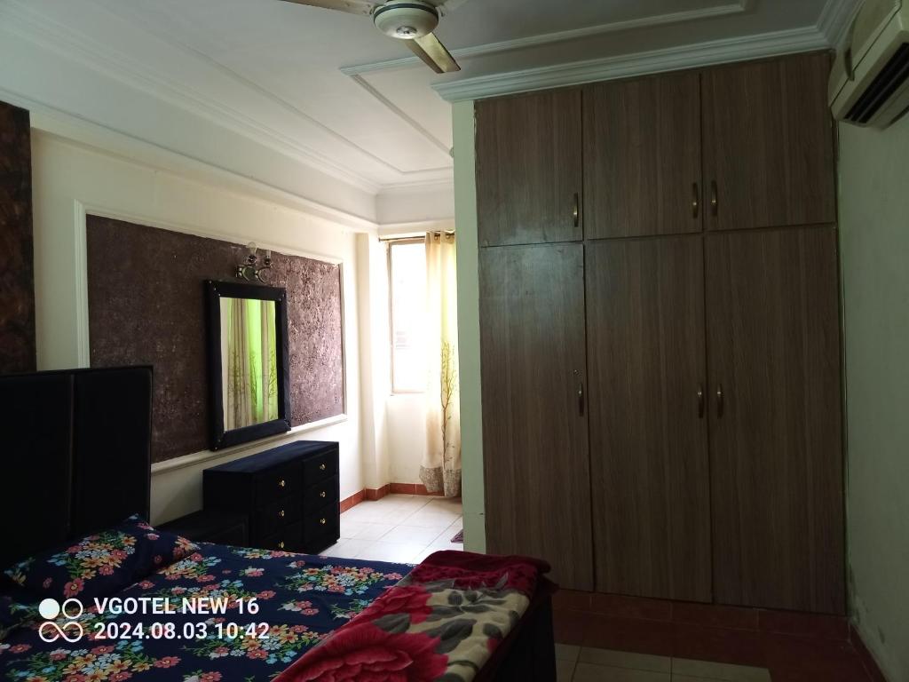 Royal Apartment, Islamabad (updated prices 2025)