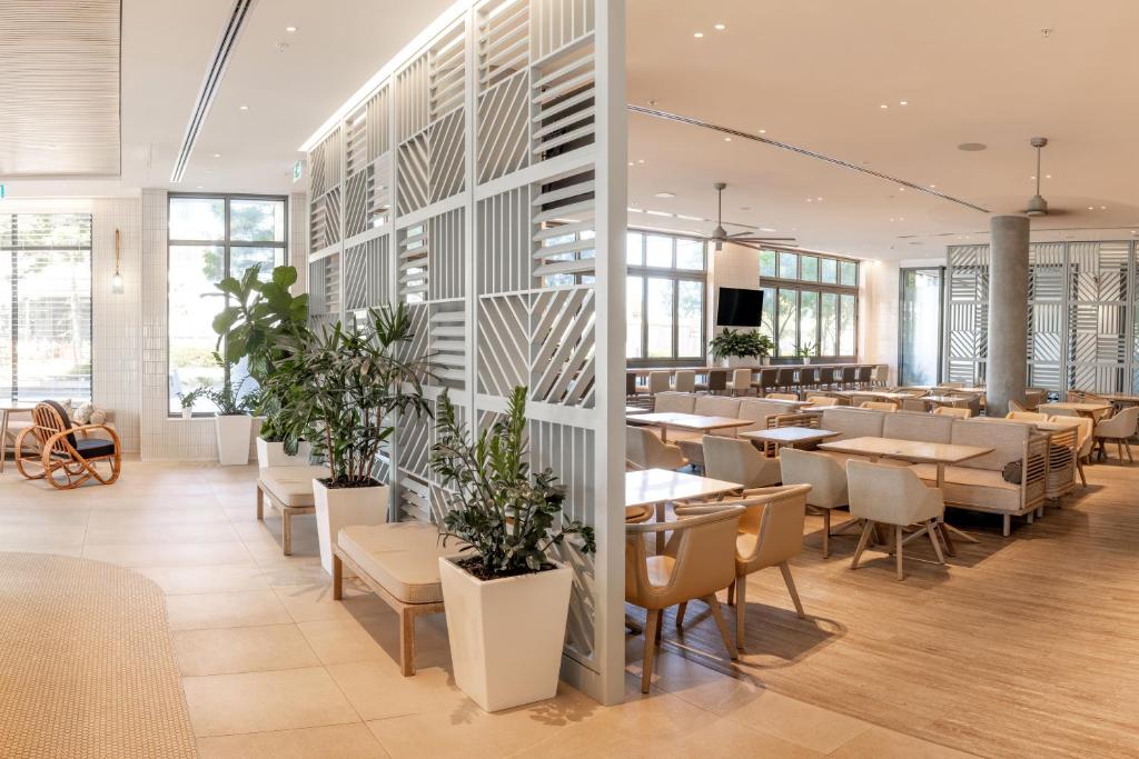 Holiday Inn Express & Suites Sunshine Coast by IHG, Maroochydore ...