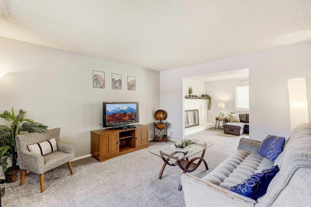 Destination Dover Trails Parks Home in Suburbs, Colorado Springs ...