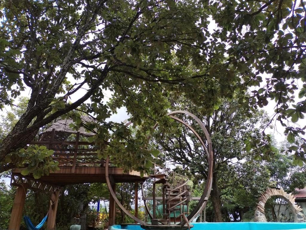 El Encinal de las Flores, Valle de Bravo (updated prices 2025)