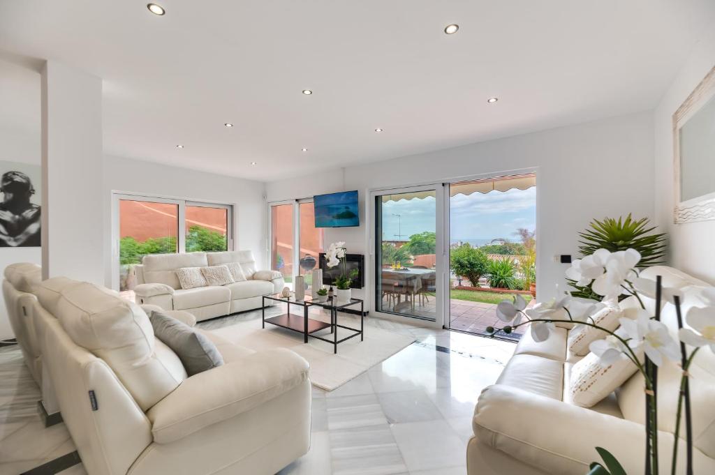 Stunning Marbella Center 4 BDRM Renovated Villa, Marbella (updated ...