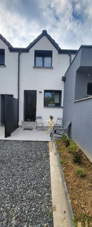 Maison de ville récente entre Disneyland et Paris, Torcy (aktualisierte ...