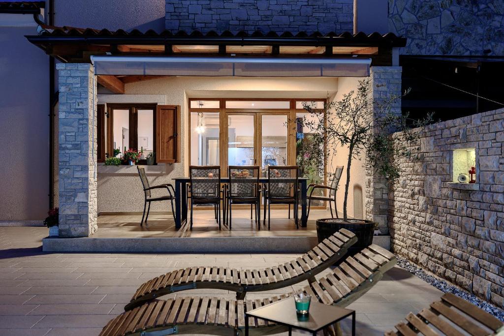VILLA SOLIS - Istria, Šegotići (updated prices 2025)
