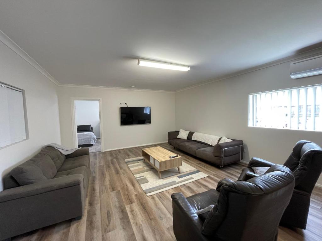 Springfield Stay - Don-gara Unit, Port Denison (updated prices 2025)