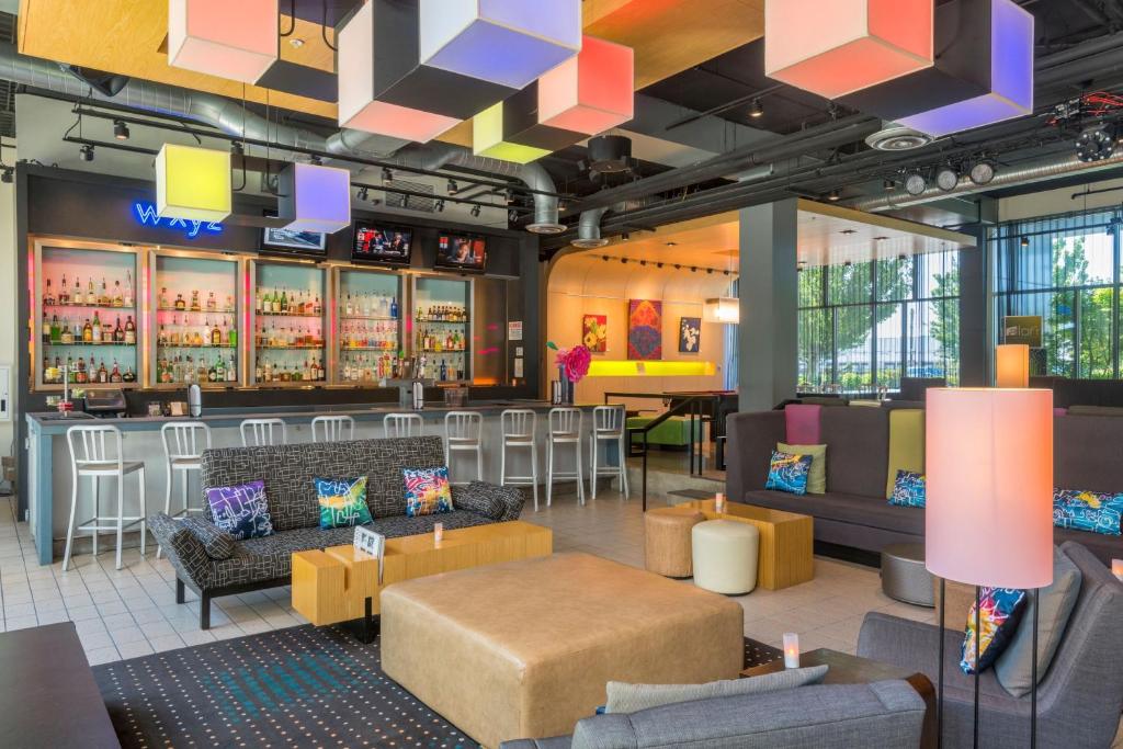 Aloft Portland Airport Hotel at Cascade Station, Portland (updated ...