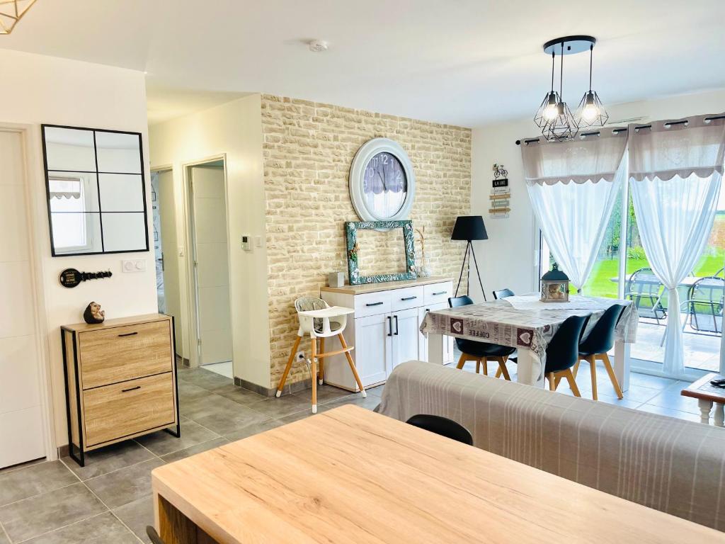 Petite maison au calme, Poupry (aktualisierte Preise für 2025)