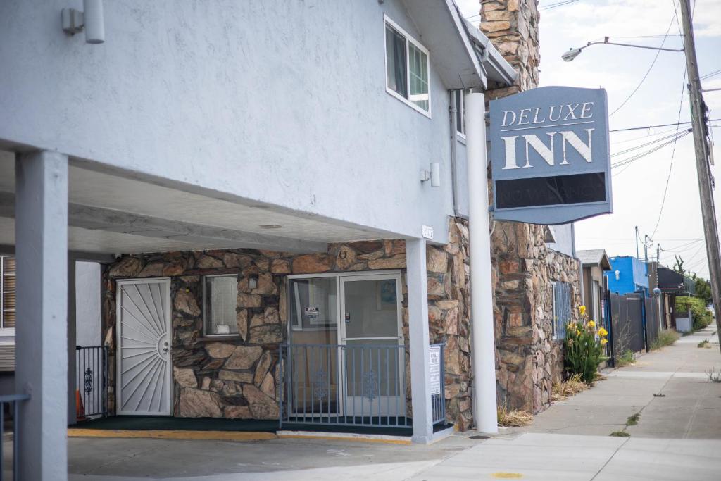 Deluxe Inn, Hayward (updated prices 2026)