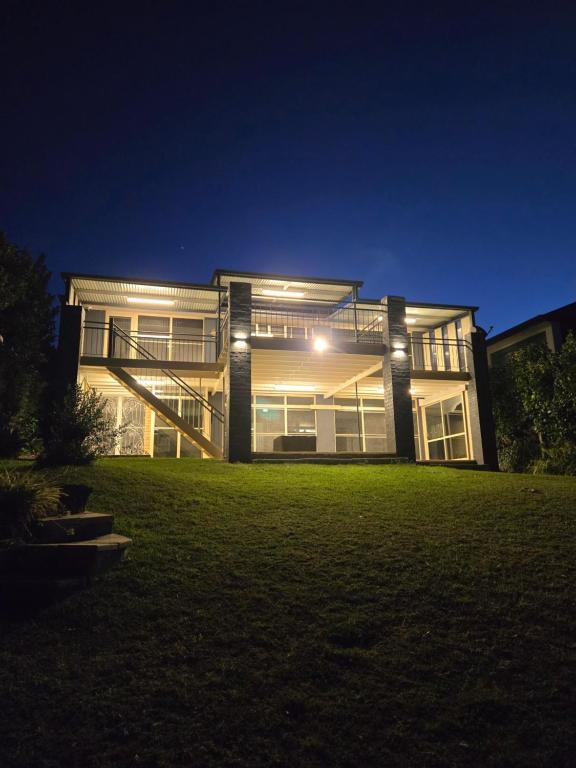 The Nautilus at Lake Macquarie, Mannering Park (updated prices 2025)