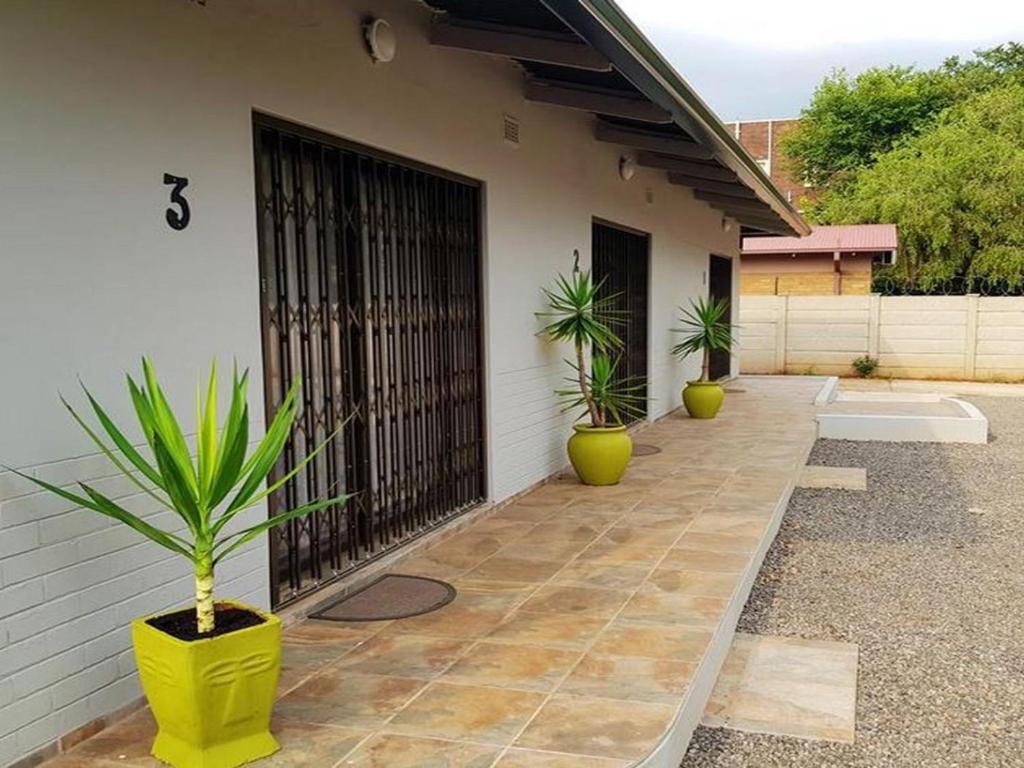 House 205, Vanderbijlpark (updated prices 2026)