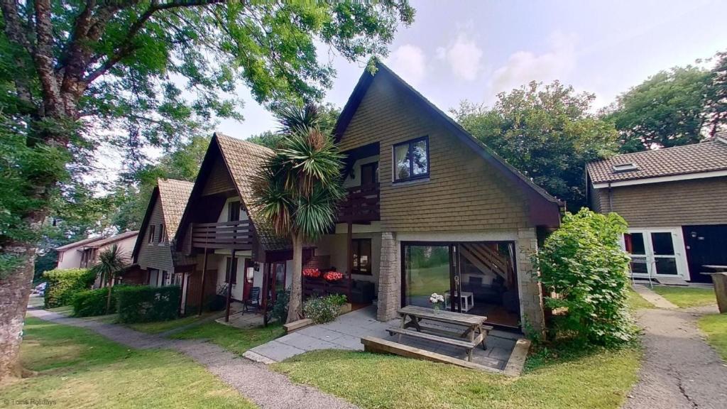 88 Strawberry Hill, Tolroy Manor, Hayle (updated prices 2026)