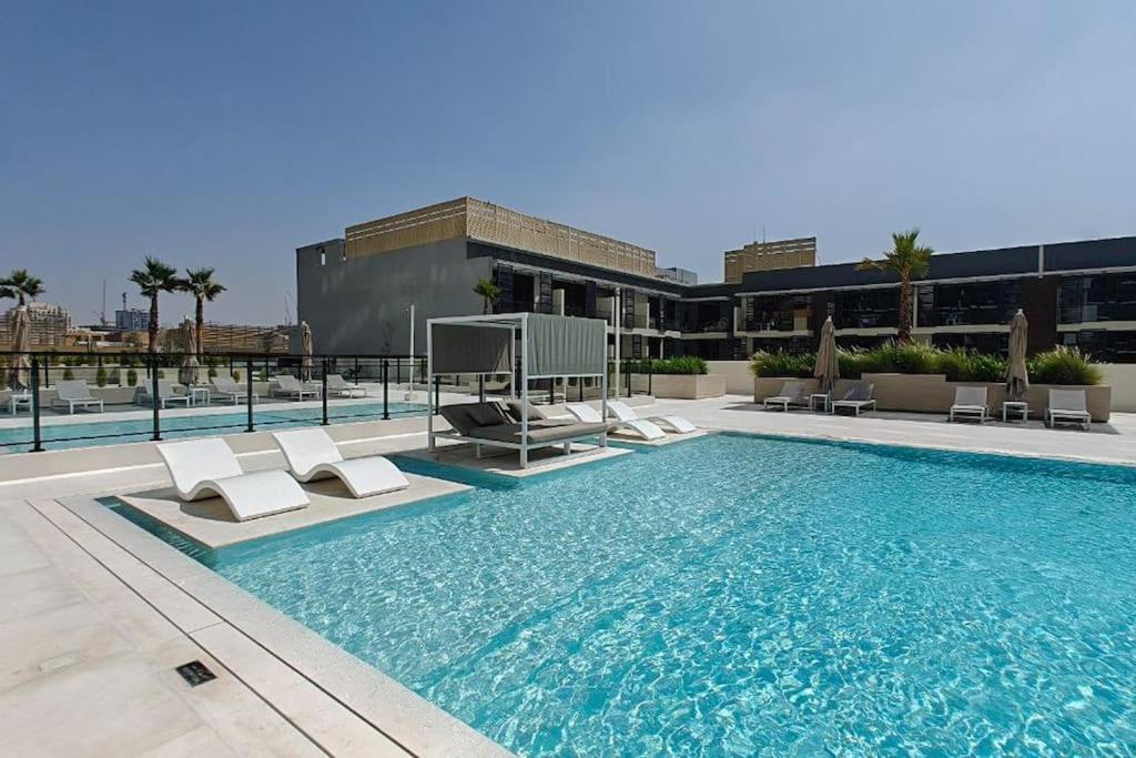 Vogue Binghatti Corner, JVC, Brand New Apartment, Amazing Big Pool ...