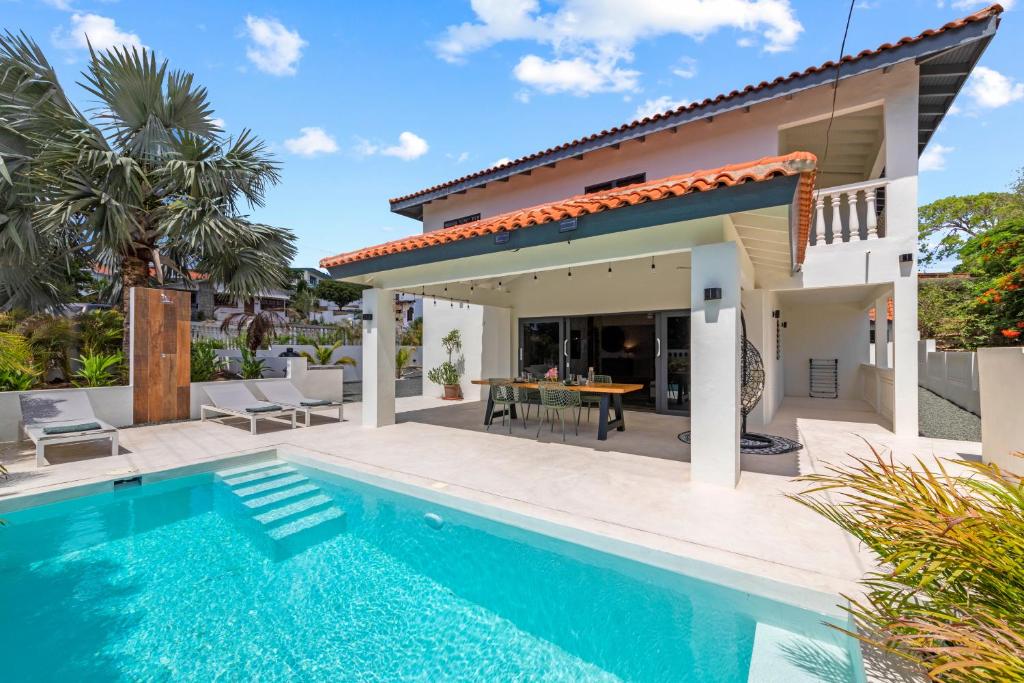 La Casa Blanca Curaçao, Jan Thiel (updated prices 2026)