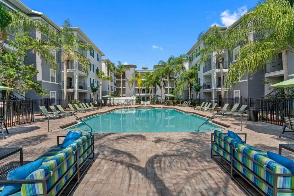 Modern Stay 1 Mile to USF Pool Gym, Tampa (updated prices 2026)