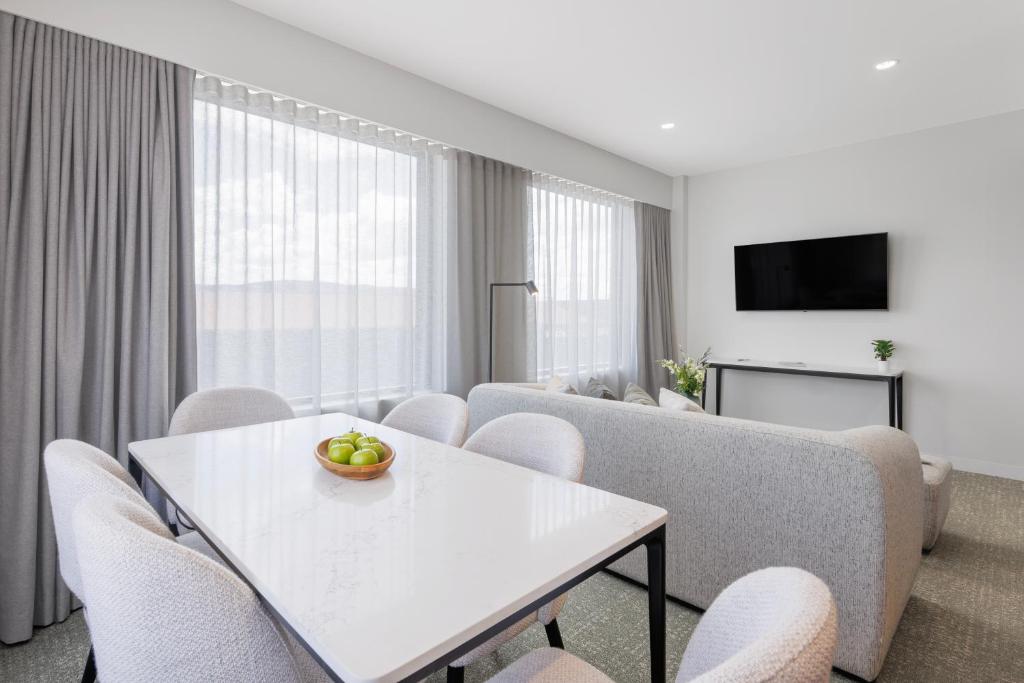 Punthill Tuggeranong, Canberra (updated prices 2025)