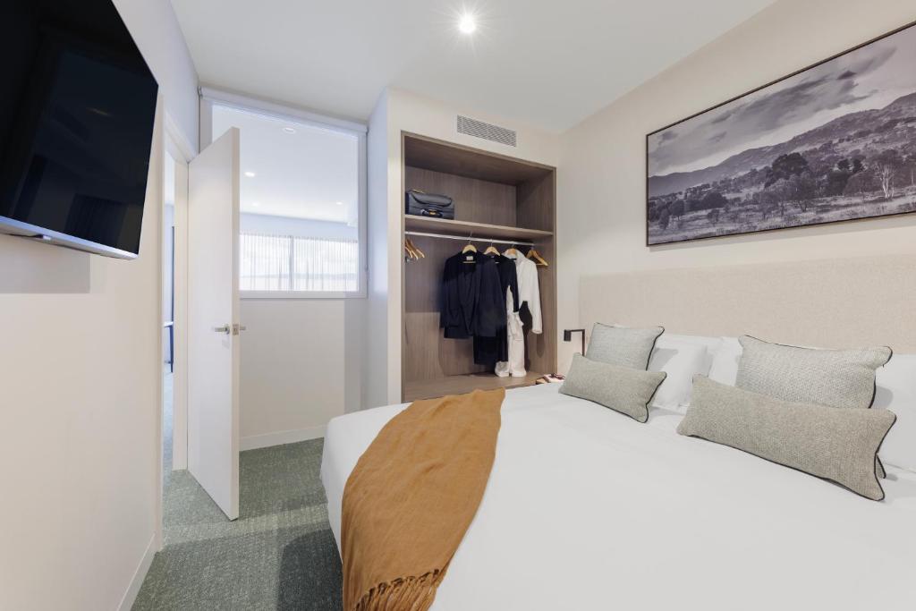 Punthill Tuggeranong, Canberra (updated prices 2025)