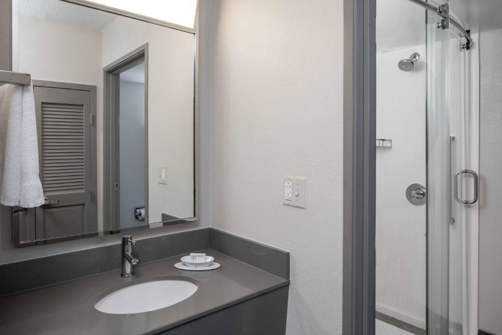Courtyard by Marriott Covington / Mandeville, Covington (updated prices ...