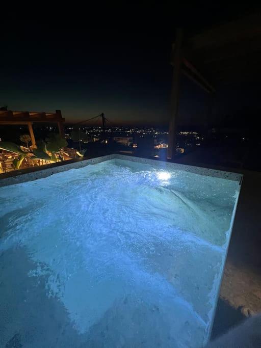 Kaptara Premium Upper Level Unit with Plunge Pool-Part of Kaptara Villa ...