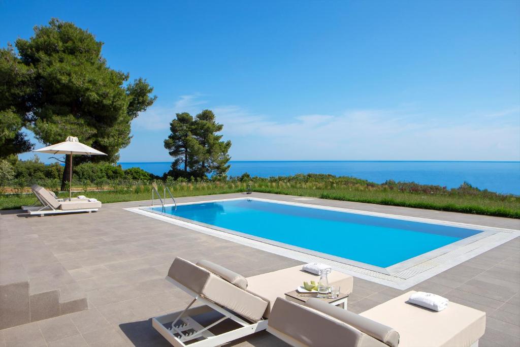 Ajul Luxury Hotel & Spa Resort, a Registry Collection Hotel, Agia ...