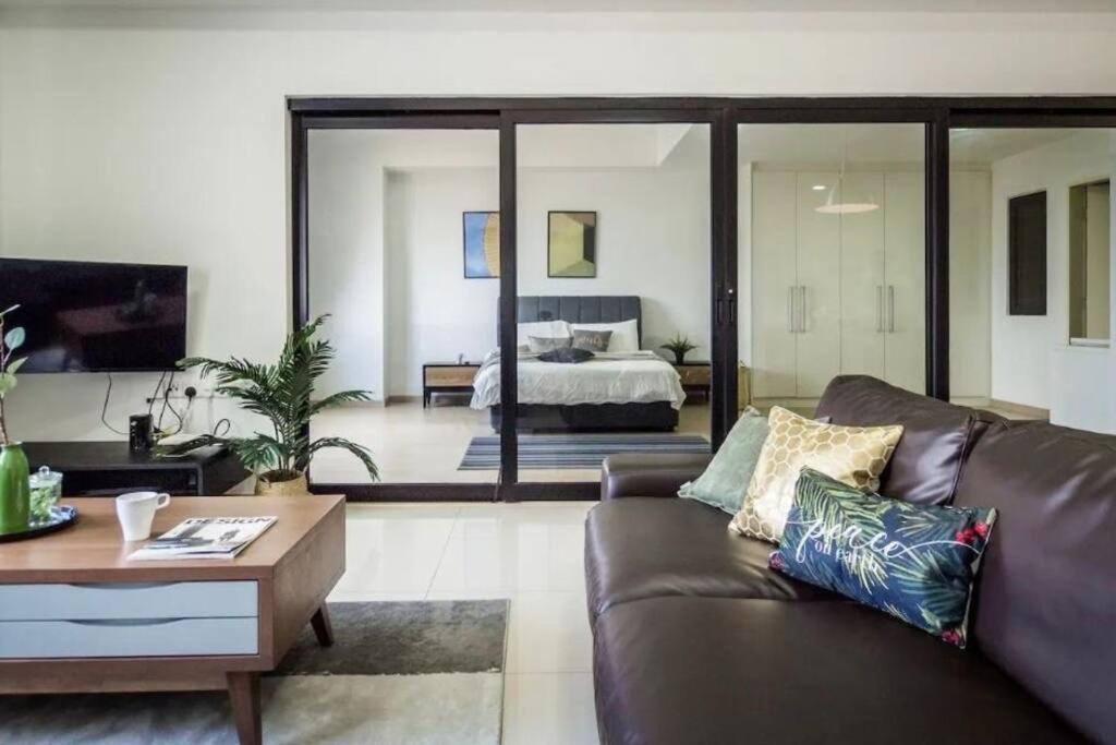 Relax Suite Encorp Residence -Alpha IVF-Mall, Kota Damansara (updated ...