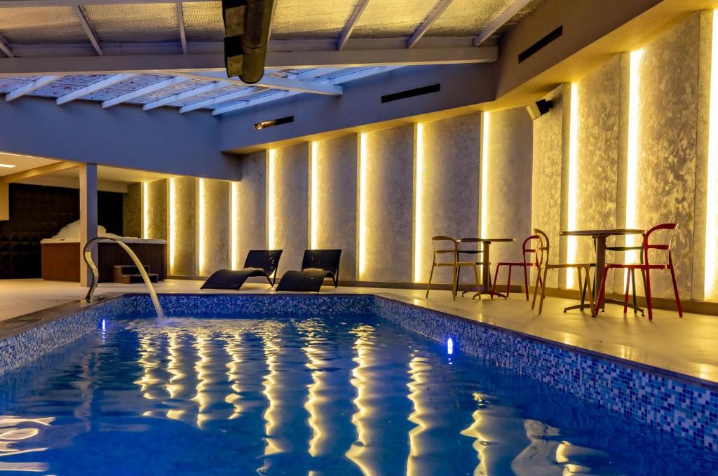 New Seaboard, San Bernardo (updated prices 2026)