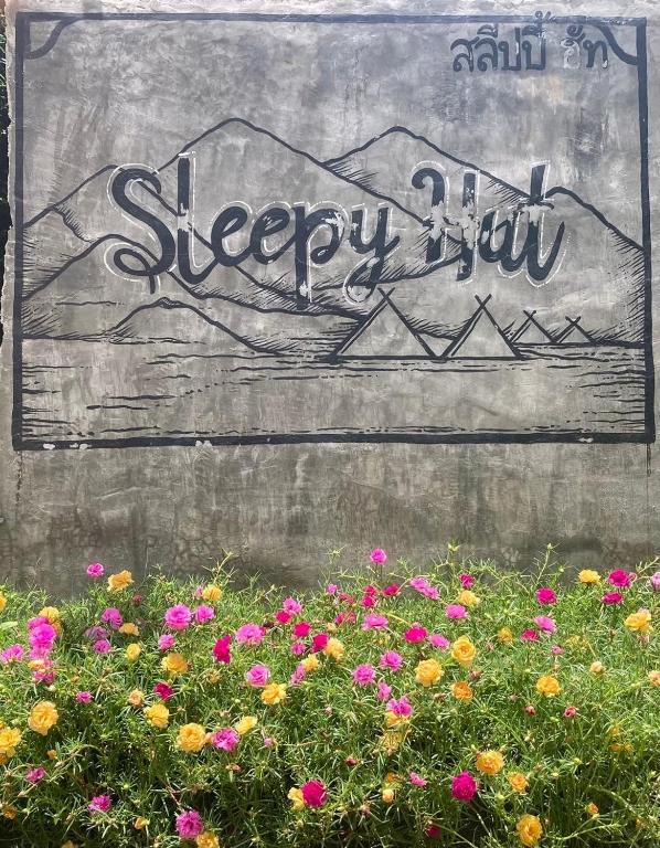 sleepy hut, Pai (updated prices 2025)