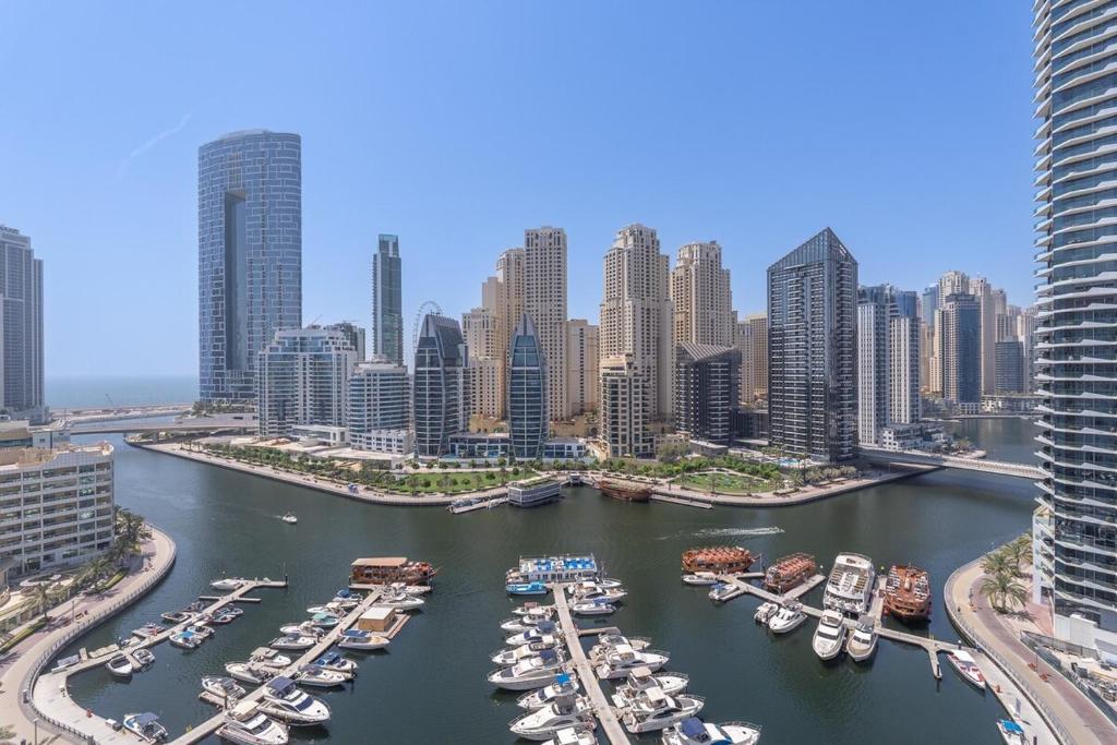 Sensational 1Bedroom with amazing view in Dubai Marina, Dubai (updated ...