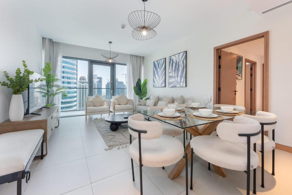 Modern aesthetic 2-Bedrooms Apartment in Dubai Marina near the beach!, Dubai (updated prices 2025)