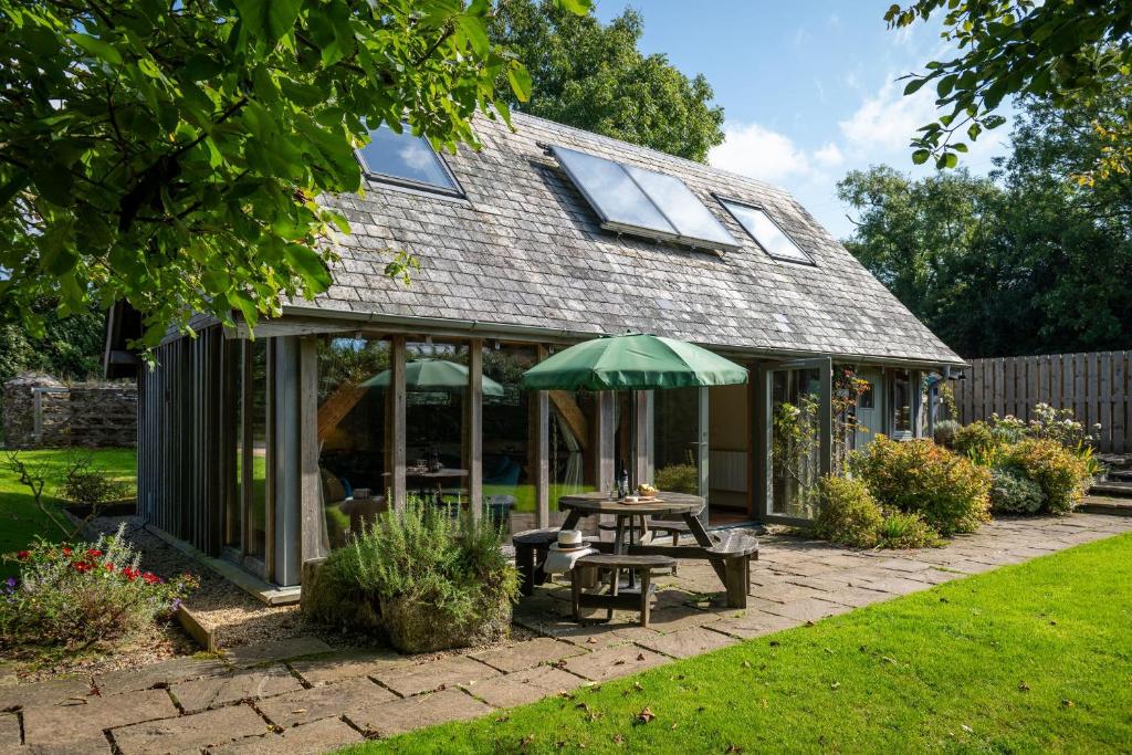 The Nook, Holbeton (updated prices 2026)