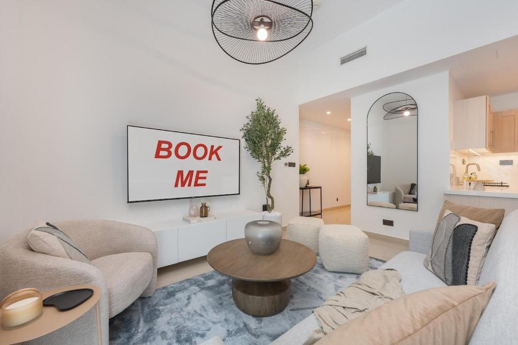 Calm and Peaceful 1-Bedroom Perfect for 4 in Dubai Marina, Dubai ...