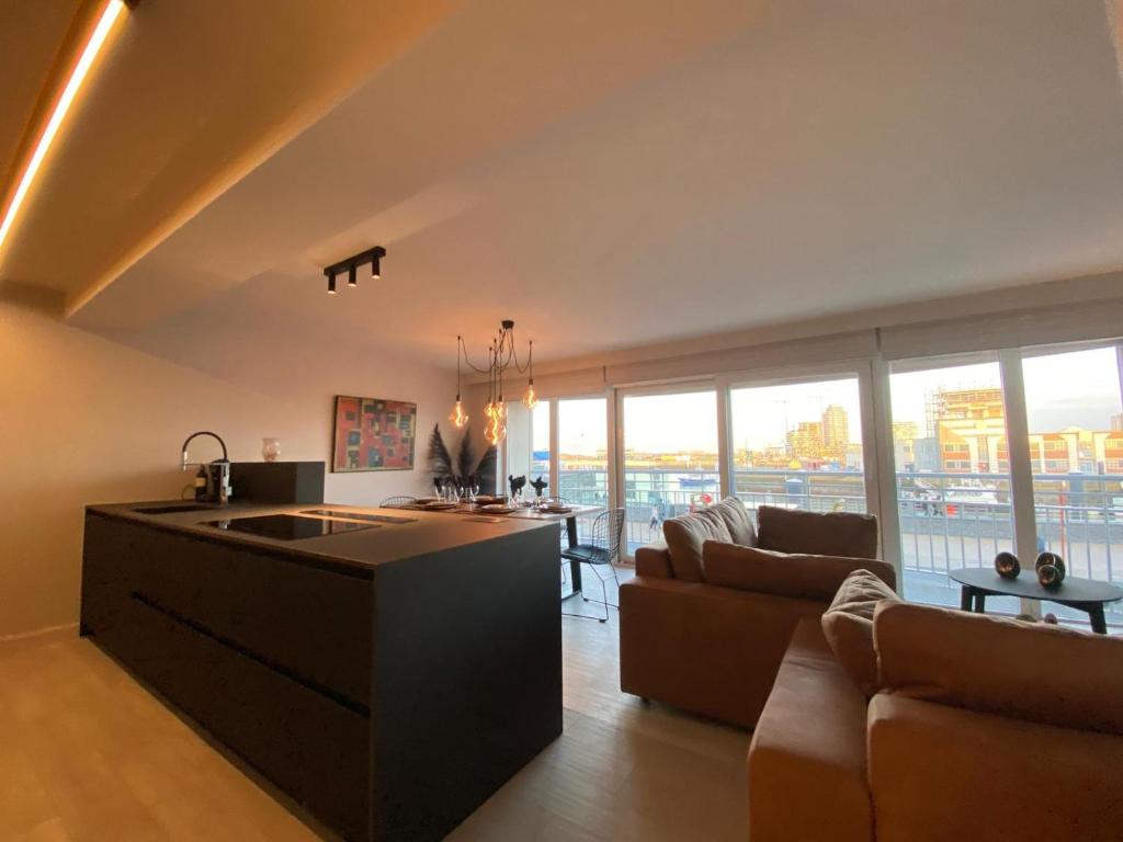 Luxe appartement met zeezicht aan de jachthaven, Oostende (bijgewerkte ...