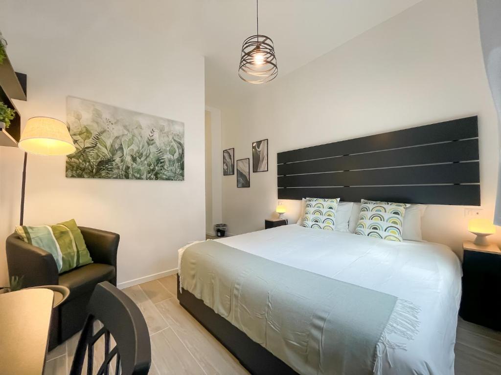 MH Studios, Milan (updated prices 2025)