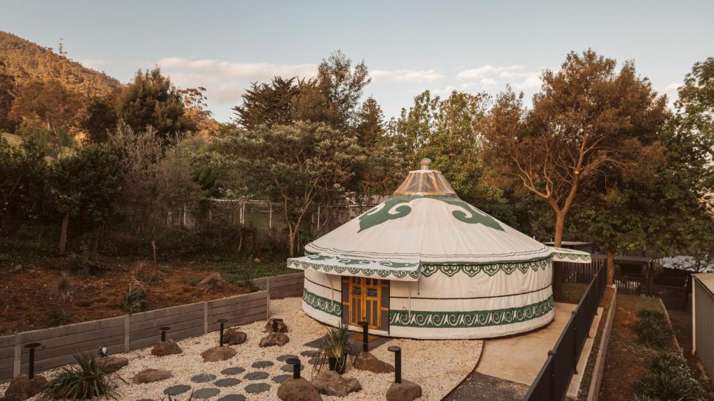 Mongolian Crafted Yurt with Private Spa and Spectacular Views ...