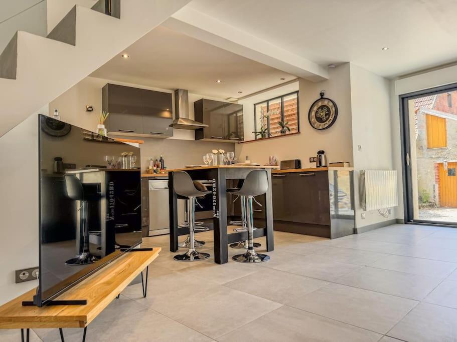 Maison charmante et moderne à 10 min de Chartres, Sours (updated prices ...