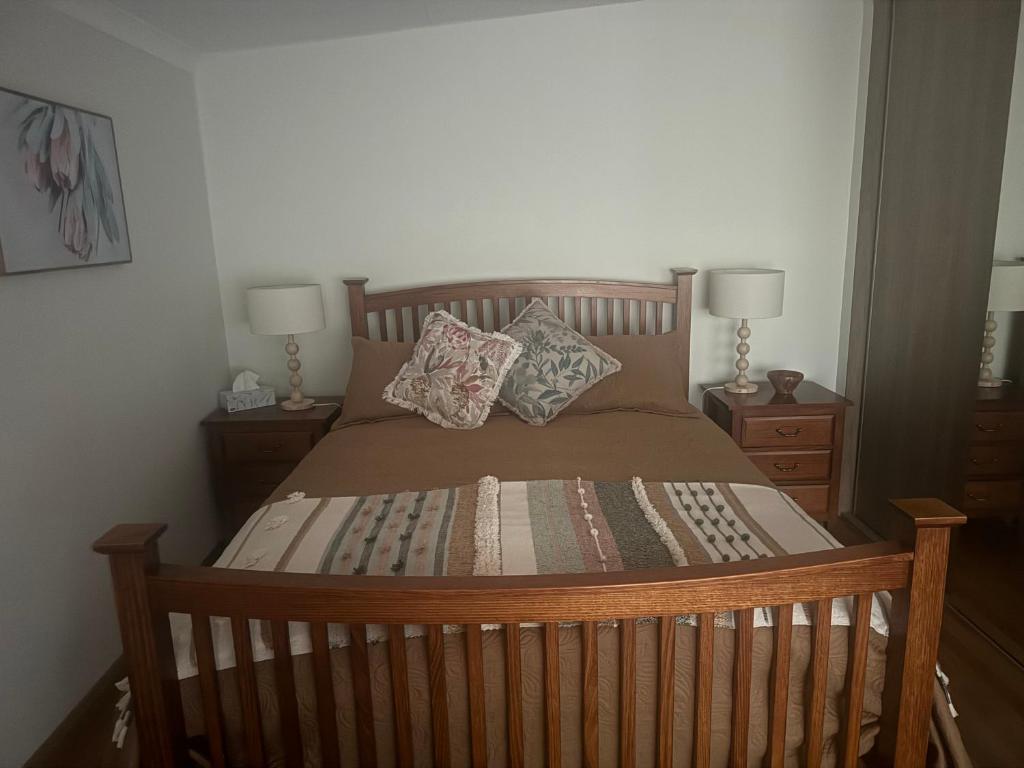 Amaroo with a view set on a 50 Acre Hobby Farm, Collinsvale ...