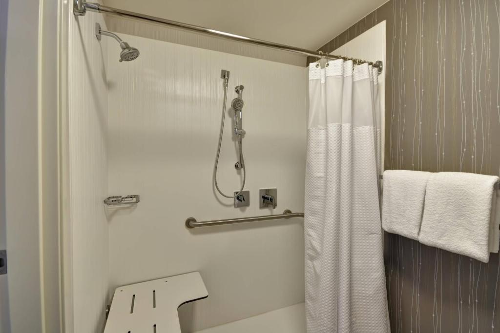 Courtyard by Marriott Dalton, Dalton (updated prices 2025)
