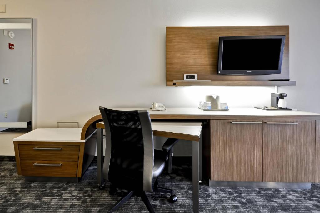 Courtyard by Marriott Dalton, Dalton (updated prices 2025)