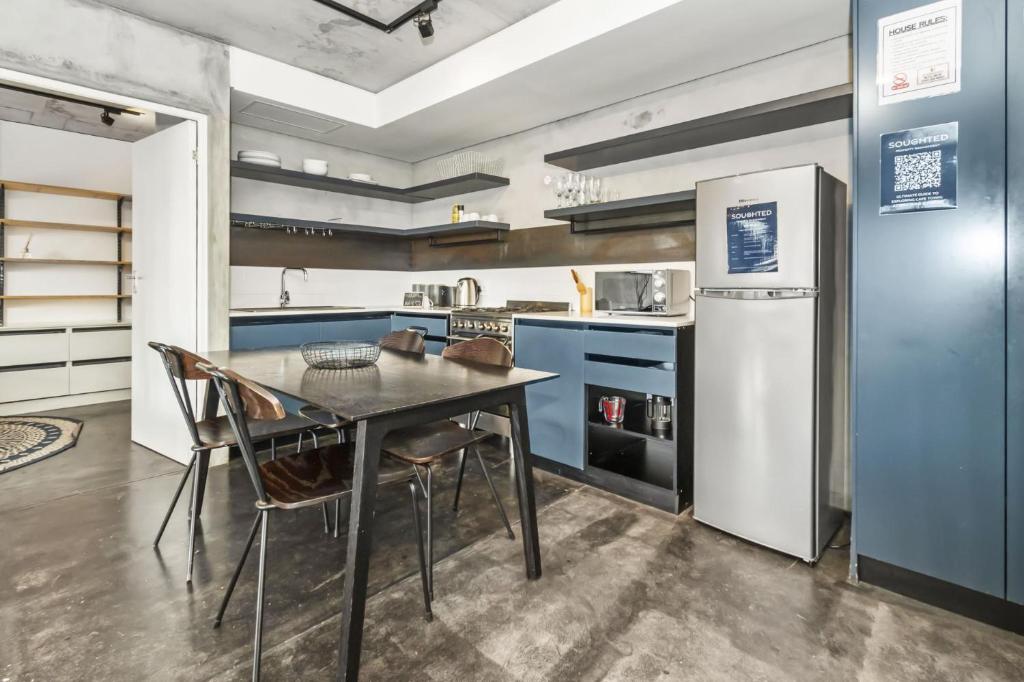 Modern, Family spot in the heart of Bo Kaap!, Cape Town (updated prices ...